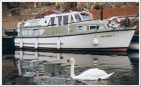 Avon Boat Courses Craft and Facilities